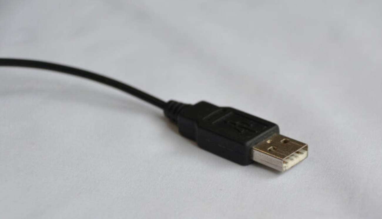 新入社員でも3分でわかる！シリアル通信の基礎（UART・USB・RS-232C） #初心者 - Qiita