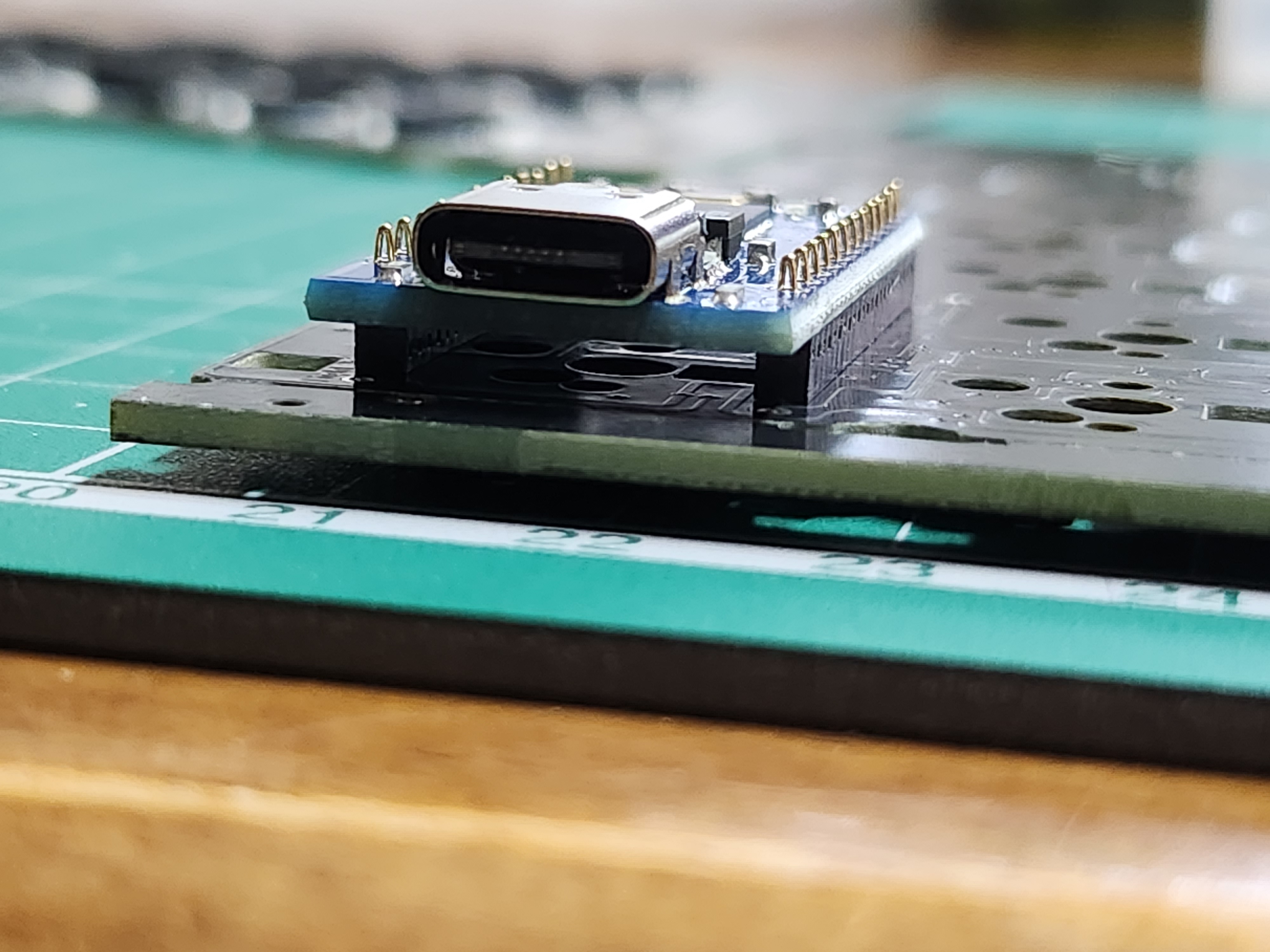 自作キーボード入門にErgo68を購入したのでレポ(前半) #自作キーボード - Qiita