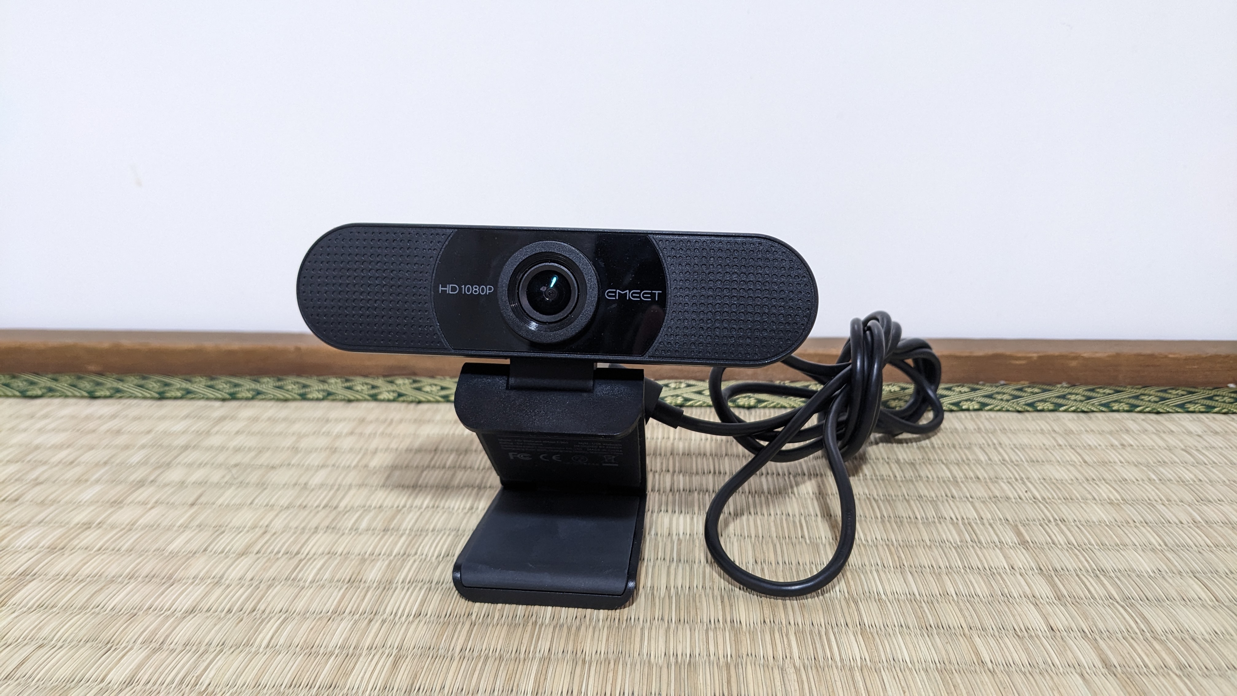 VRChat用のフルトラをWEBカメラとMediaPipeで作ってみた #Python - Qiita